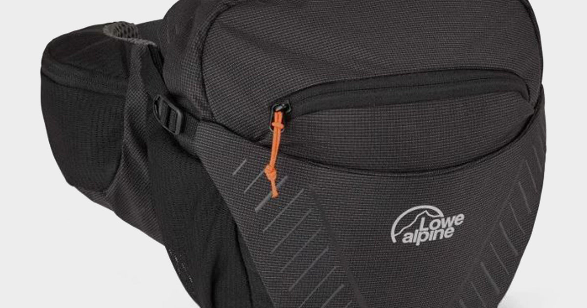 Black Lowe Alpine Space Case – Blacks