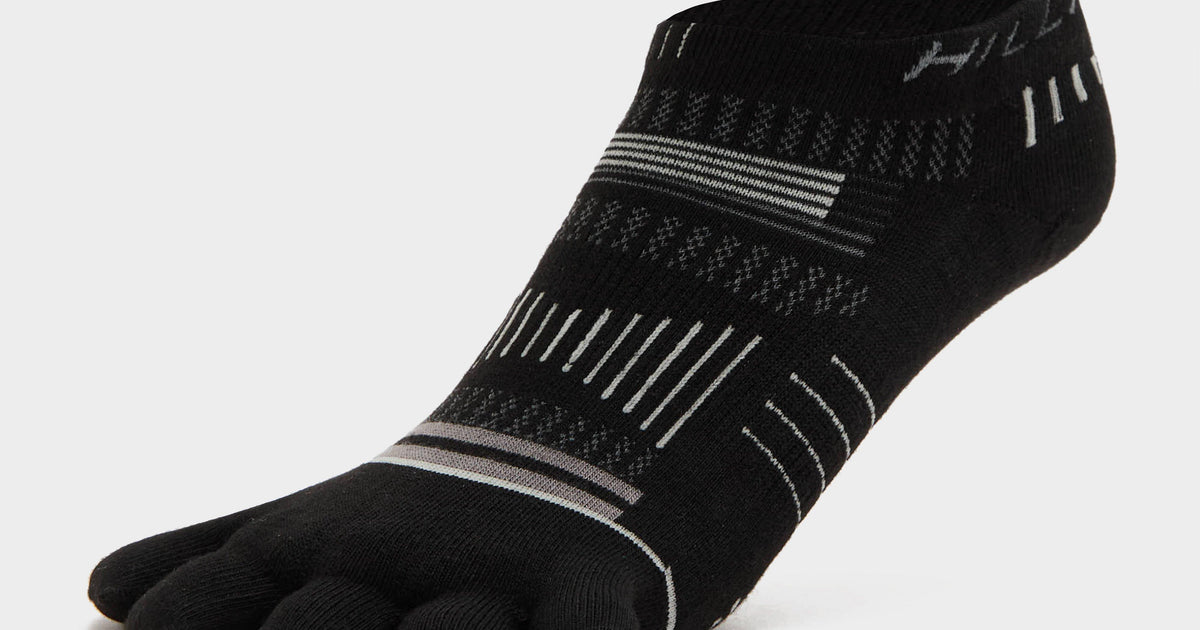 Black Hilly Unisex Supreme Ankle Socks – Blacks
