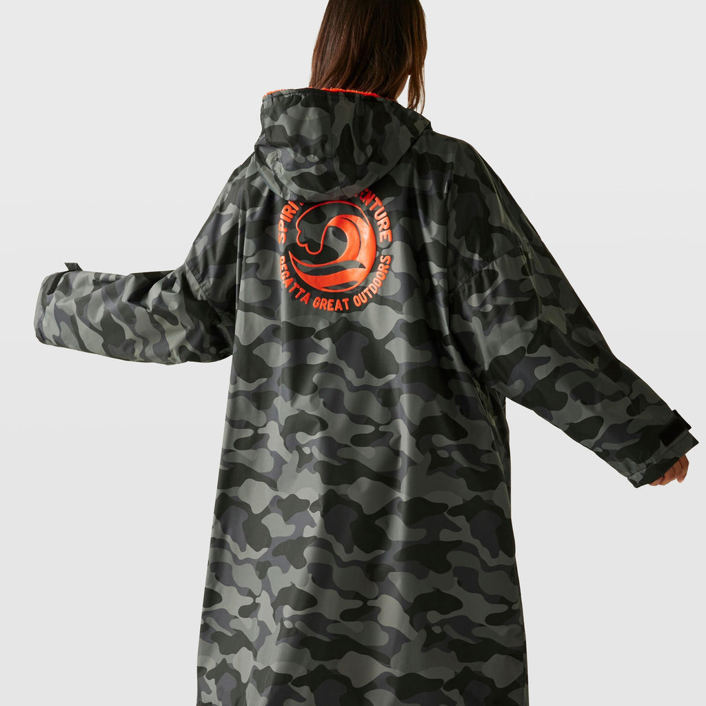 Green Regatta Waterproof Changing Robe – Blacks